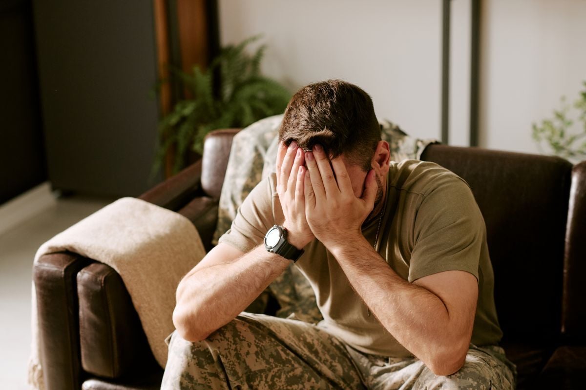 Common Drugs in the Military: Risks, Misuse & Testing | Avenues Recovery