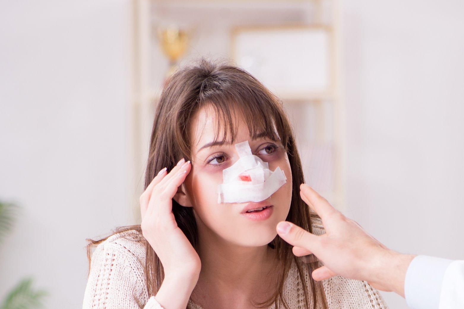 What Is Cocaine Nose, or Coke Nose? | Avenues Recovery