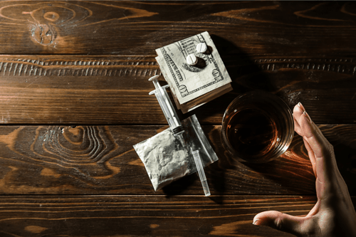 The Dangers of Alcohol Mixed With Drugs | Avenues Recovery